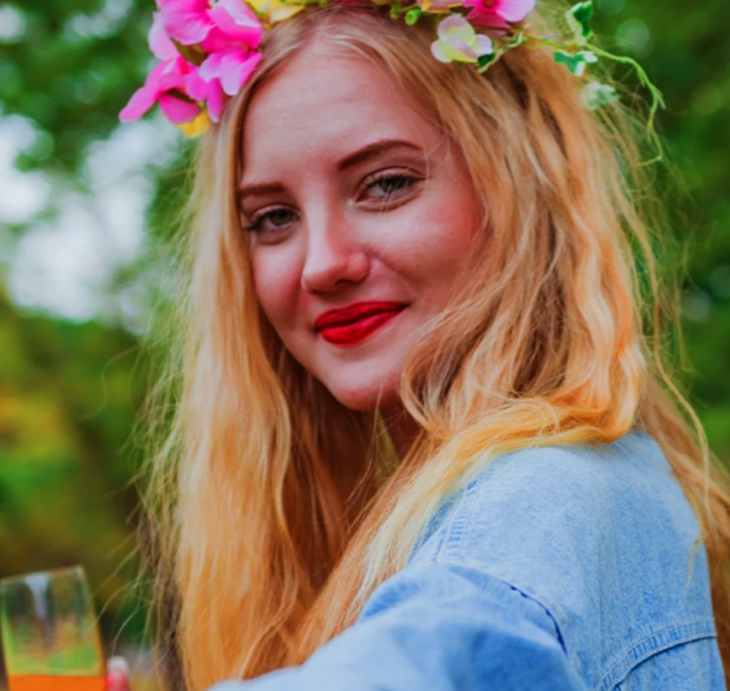 9 Brutal Reasons Successful Men Fall For Chaotic Women